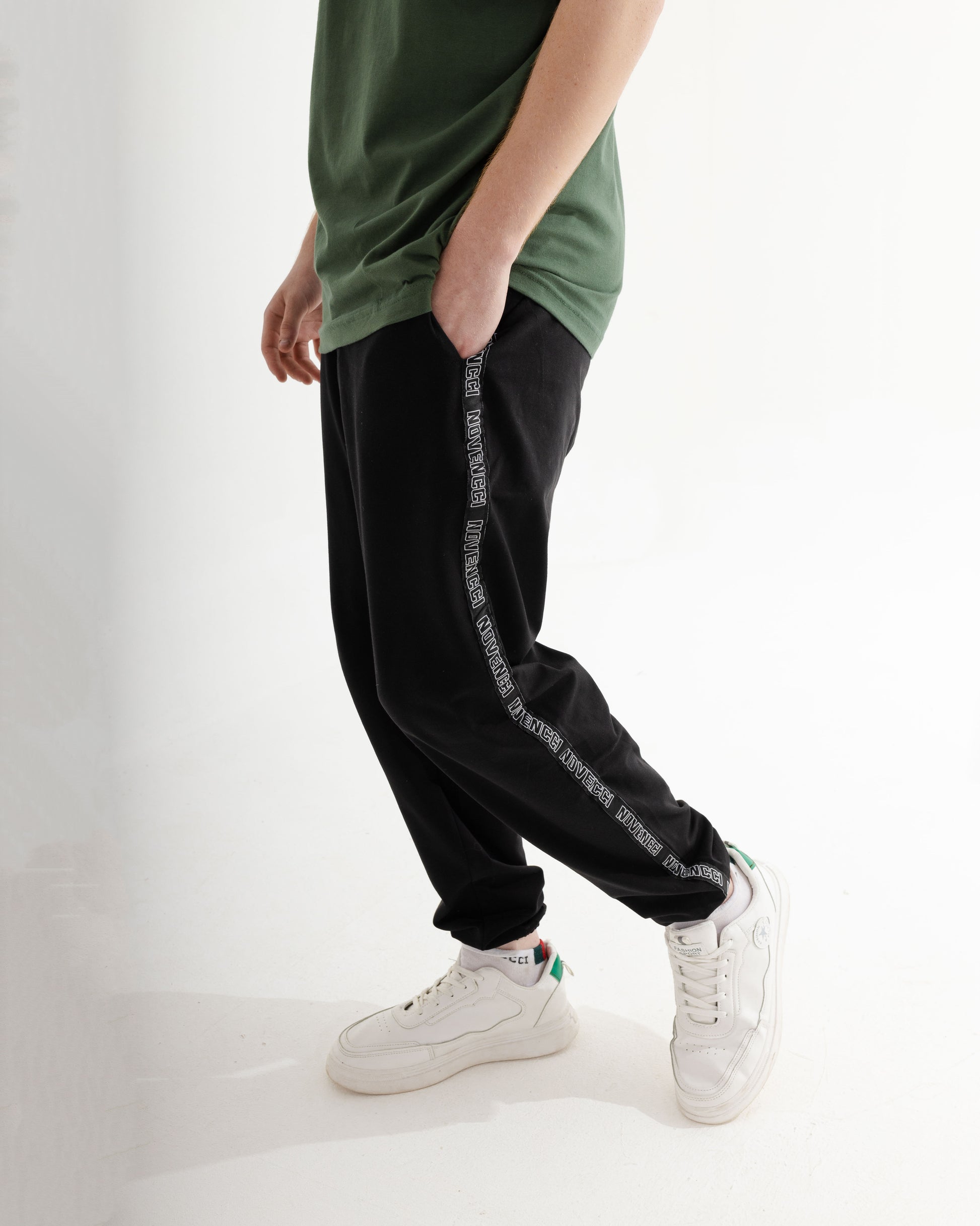 Novencci black sweatpants